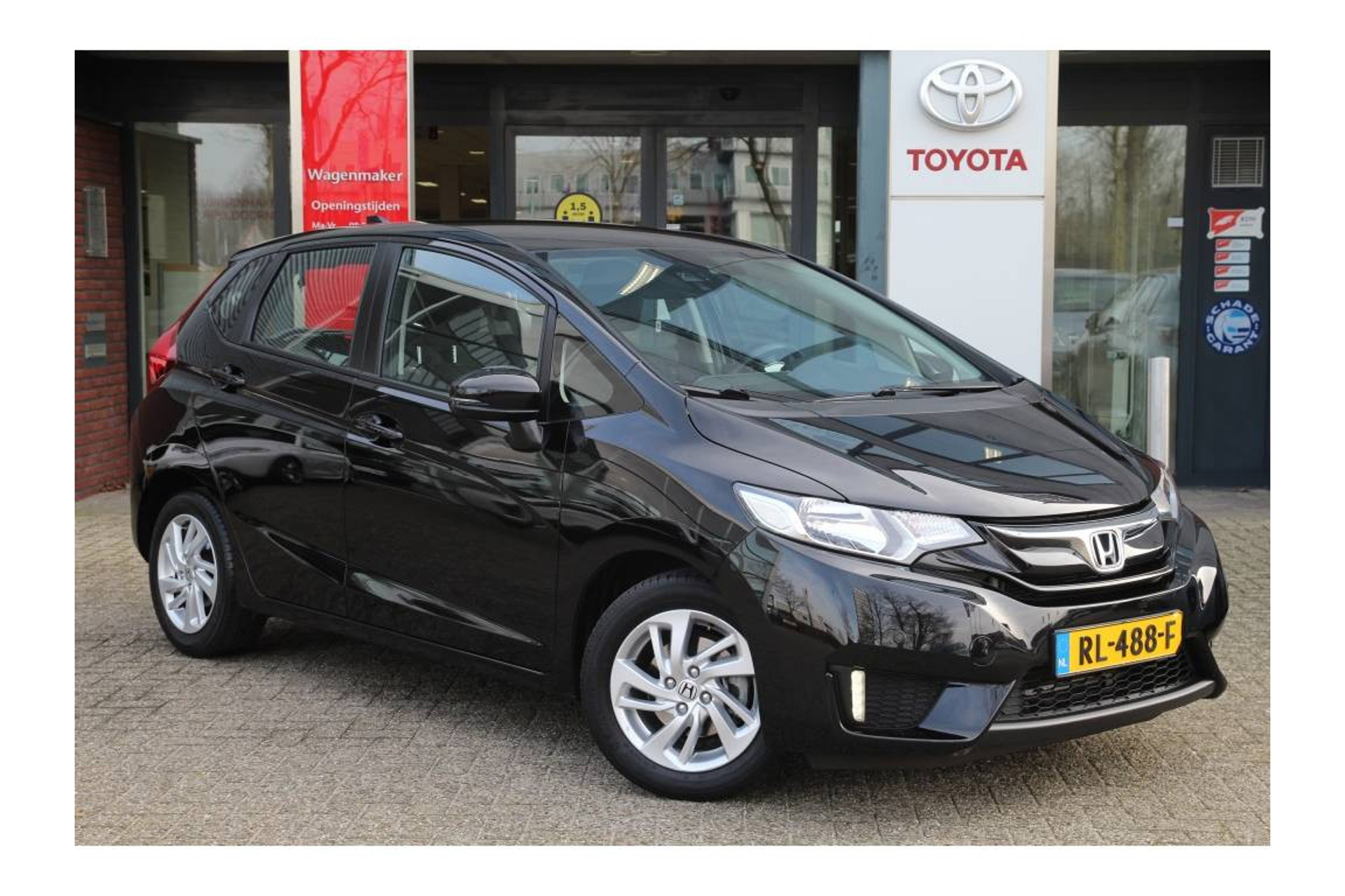 Honda Jazz 1.3 I-Vtec Automaat Comfort Lm Nav Sens V+A Stoelv | Toyota ...